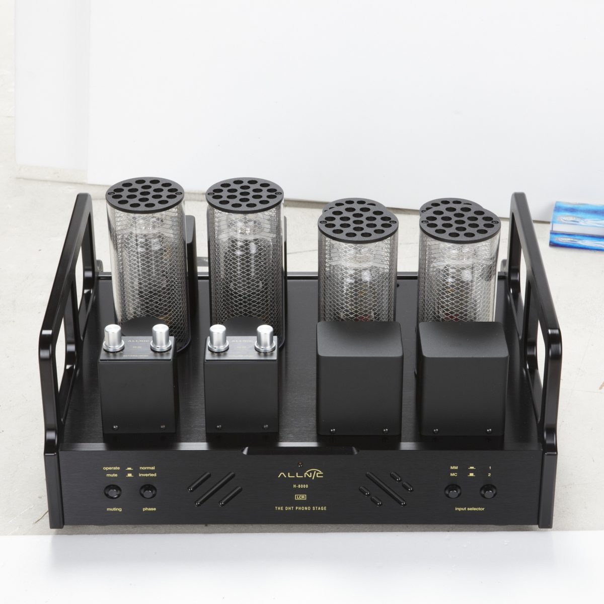 H-8000 DHT – Audiomentors